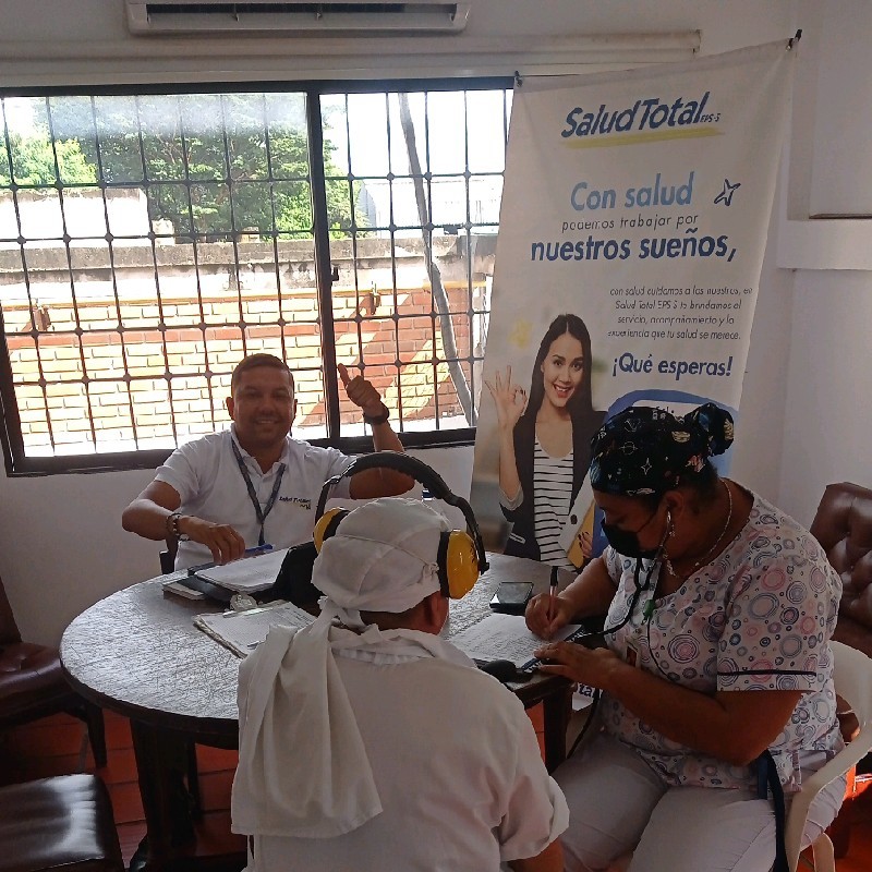 Jairo Alonso Pedrozo Quiroz - Asesor comercial - Salud Total | LinkedIn Jairo Alonso Pedrozo Quiroz - Asesor comercial - Salud Total | LinkedIn