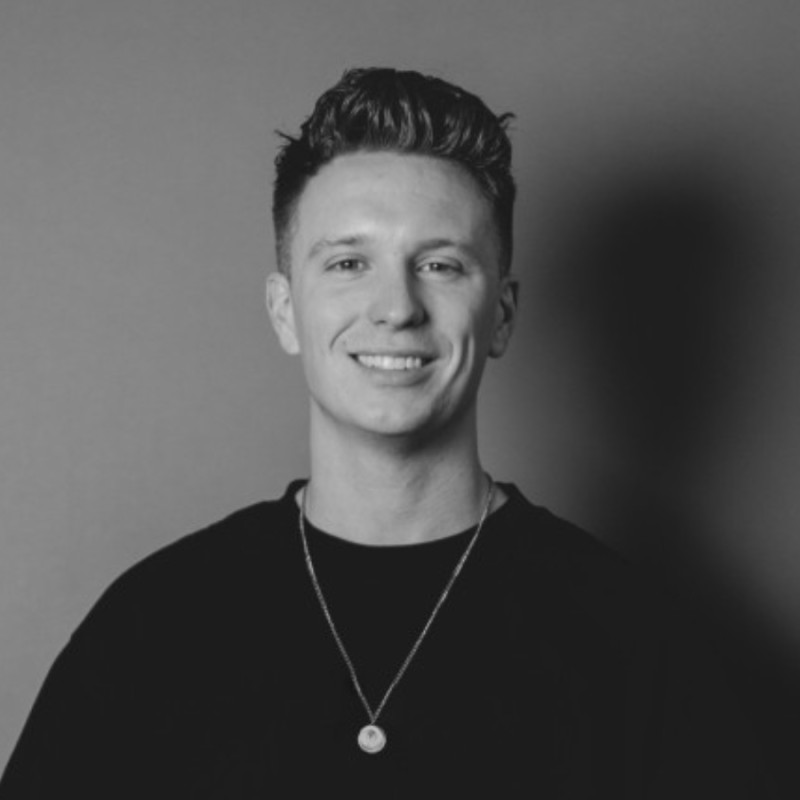 Joe Wilde - Lead Graphic Designer - Underdogs | LinkedIn Joe Wilde - Lead Graphic Designer - Underdogs | LinkedIn