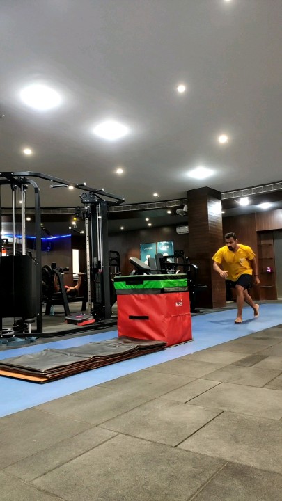 Thunderbulll (Dhiren Sihora) on LinkedIn: #barefoot #calisthenics # ... Thunderbulll (Dhiren Sihora) on LinkedIn: #barefoot #calisthenics # ...