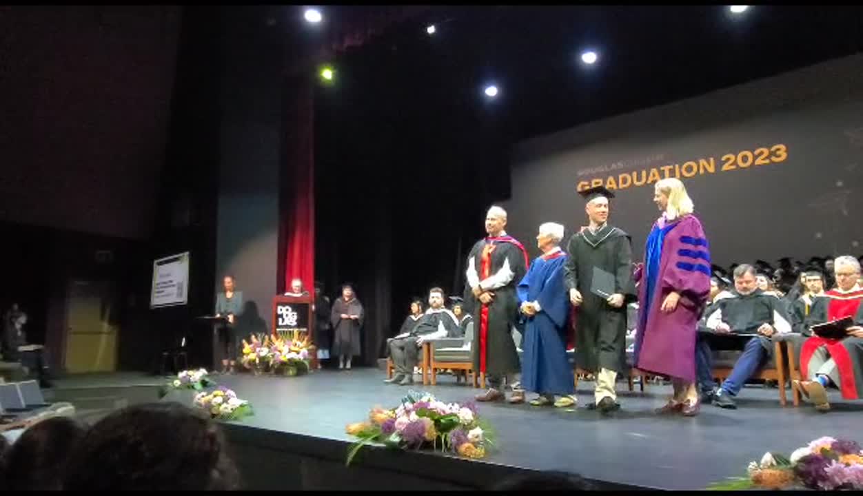 Vaishali Sahni on LinkedIn: #douglascollege #graduation2023 # ... Vaishali Sahni on LinkedIn: #douglascollege #graduation2023 # ...
