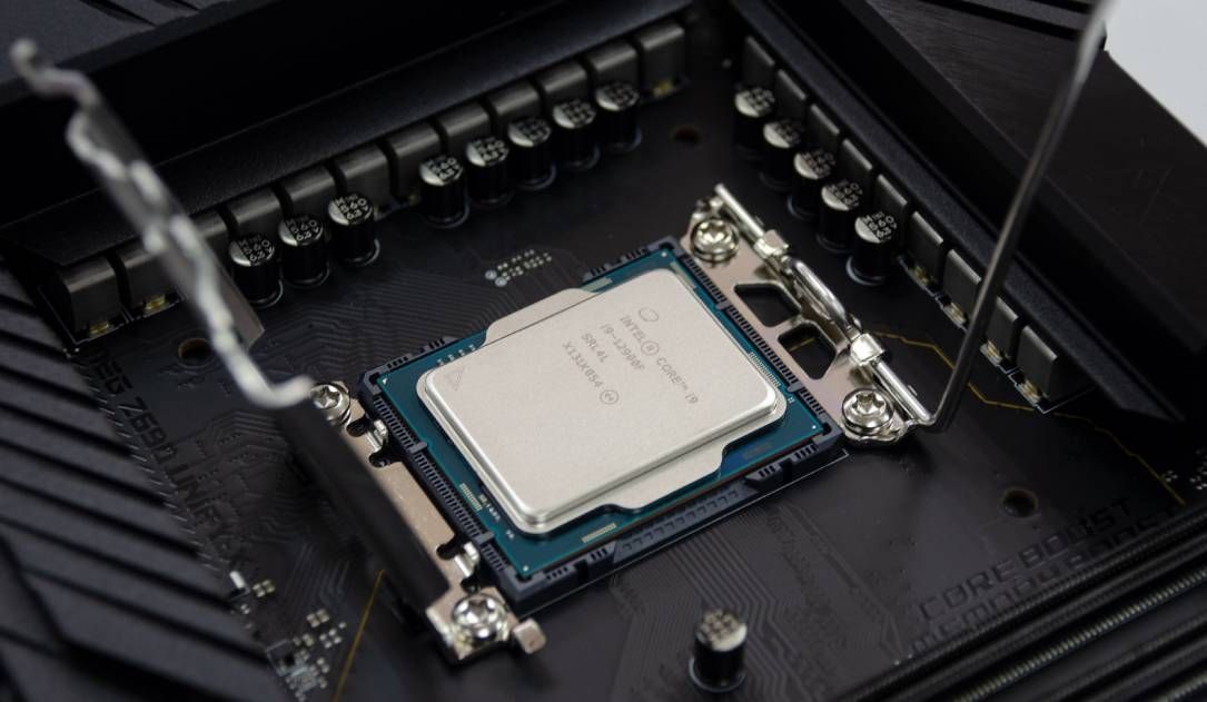 Dave Trader on LinkedIn: Intel patches high-severity vulnerability ... Dave Trader on LinkedIn: Intel patches high-severity vulnerability ...