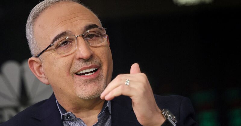 Lili Lopez on LinkedIn: HPE CEO unveils 'simple' AI hardware aimed to ... Lili Lopez on LinkedIn: HPE CEO unveils 'simple' AI hardware aimed to ...