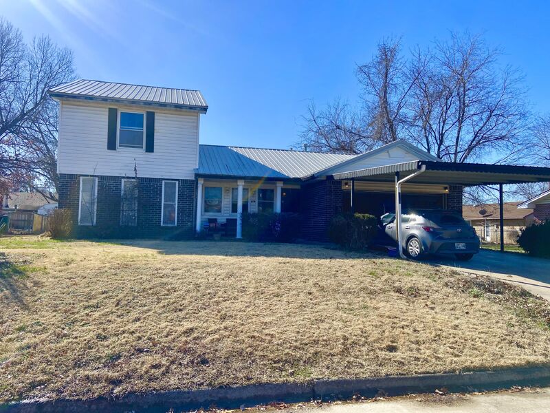 Tina Blackman on LinkedIn: 119 Mockingbird Lane Vinita, OK 74301 Tina Blackman on LinkedIn: 119 Mockingbird Lane Vinita, OK 74301