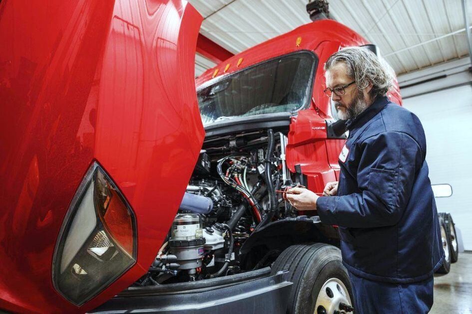 Vector Fleet Management, LLC on LinkedIn: New Frontiers for Oil Drain ... Vector Fleet Management, LLC on LinkedIn: New Frontiers for Oil Drain ...