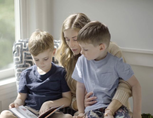 Danelle Parker, CFPĀ® on LinkedIn: When we think of 'moms' and 'mothers ... Danelle Parker, CFPĀ® on LinkedIn: When we think of 'moms' and 'mothers ...