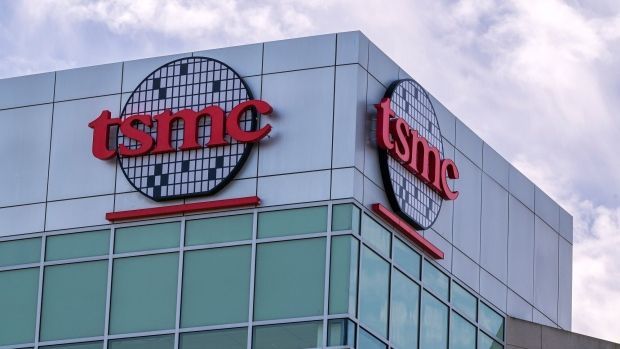 BNN Bloomberg on LinkedIn: TSMC stock hits NT$1,000 apiece as AI ... BNN Bloomberg on LinkedIn: TSMC stock hits NT$1,000 apiece as AI ...