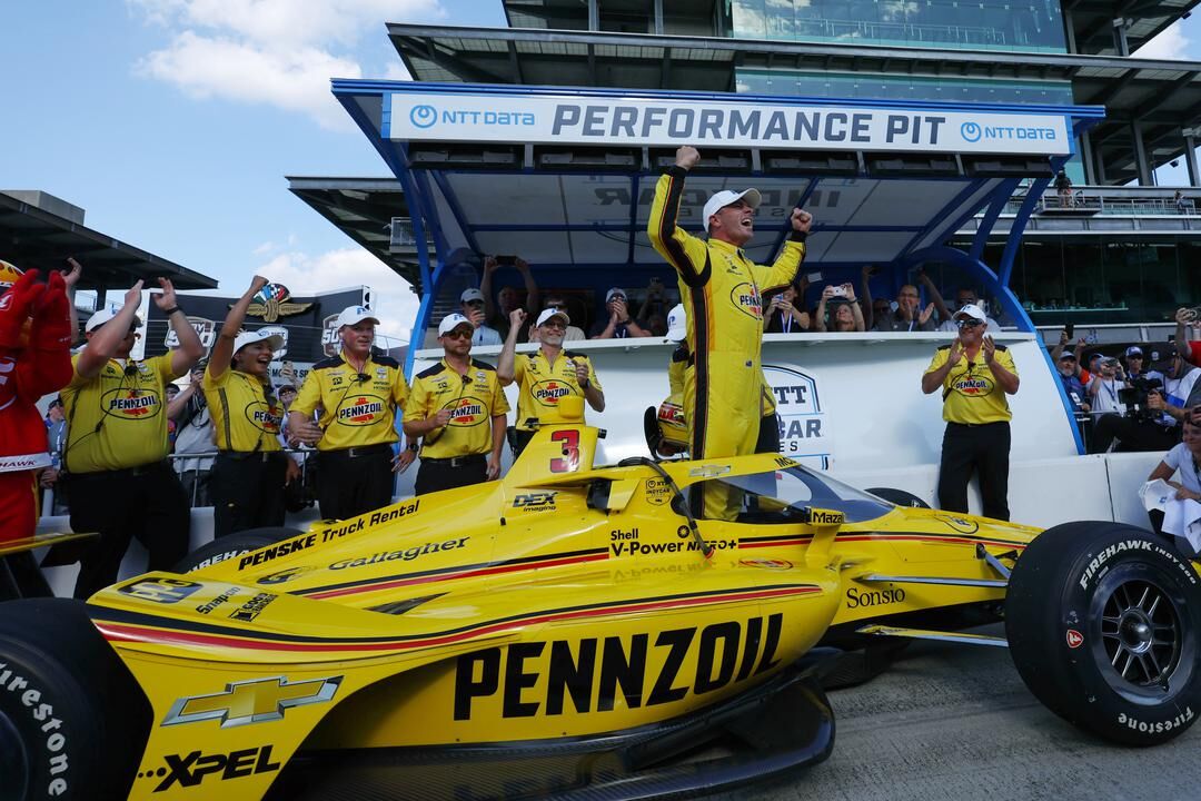Anne Dunning on LinkedIn: Indy 500: McLaughlin sets new pole record at ... Anne Dunning on LinkedIn: Indy 500: McLaughlin sets new pole record at ...