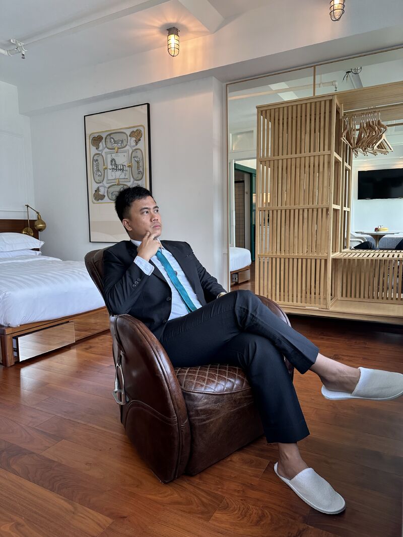 Nathanael Nunag on LinkedIn: Top 12 Reasons Why You Should Stay at ... Nathanael Nunag on LinkedIn: Top 12 Reasons Why You Should Stay at ...