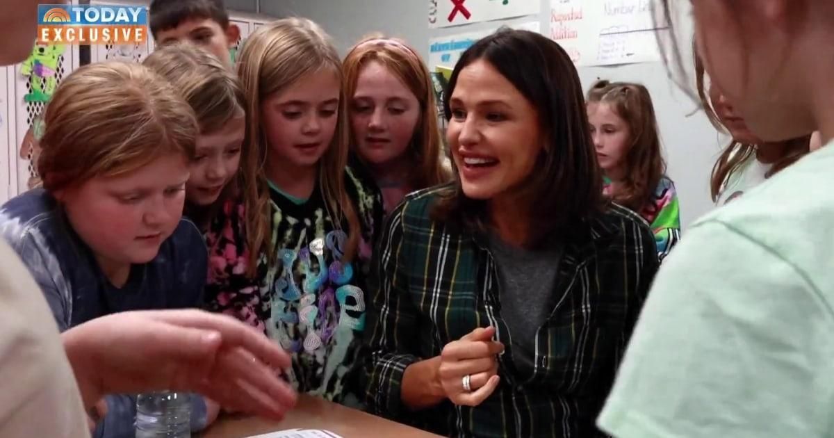 Dave Lavender on LinkedIn: Jennifer Garner talks mission to help ... Dave Lavender on LinkedIn: Jennifer Garner talks mission to help ...