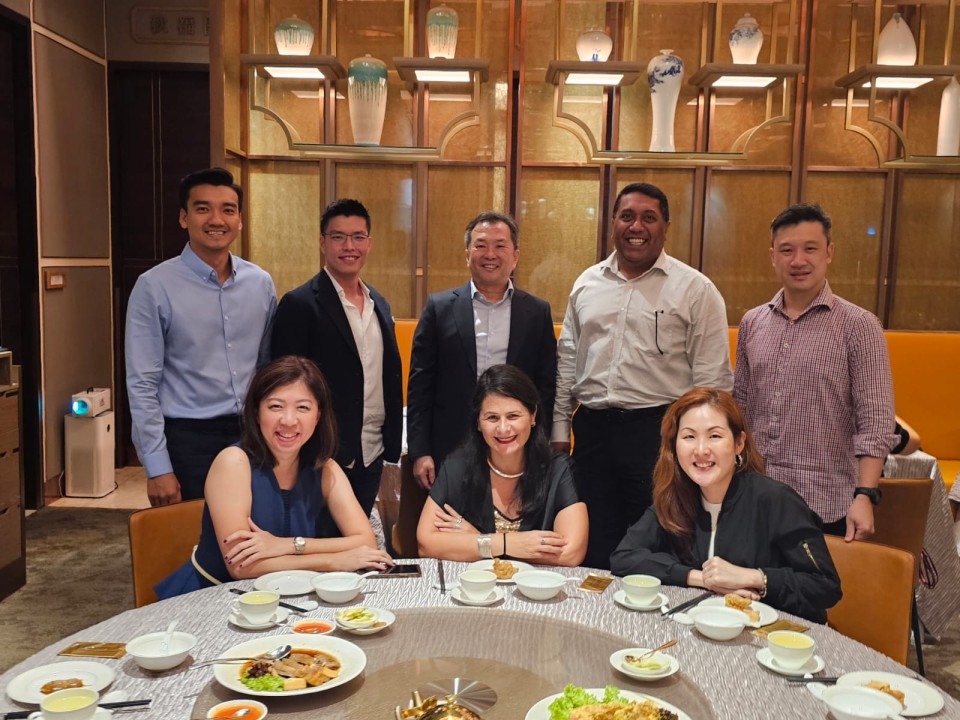 Forging Lifelong Alliances: The Transformative Influence of Alumni Networks Forging Lifelong Alliances: The Transformative Influence of Alumni Networks