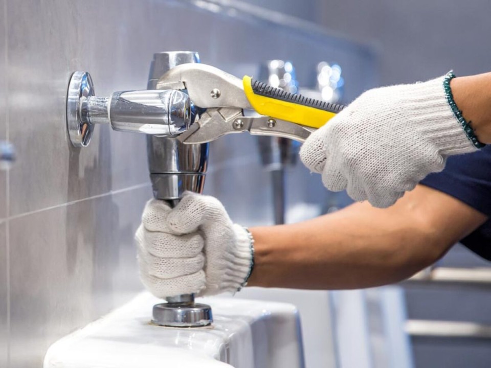 Don't Wait Until It's Too Late: When to Call an Emergency Plumber in ... Don't Wait Until It's Too Late: When to Call an Emergency Plumber in ...