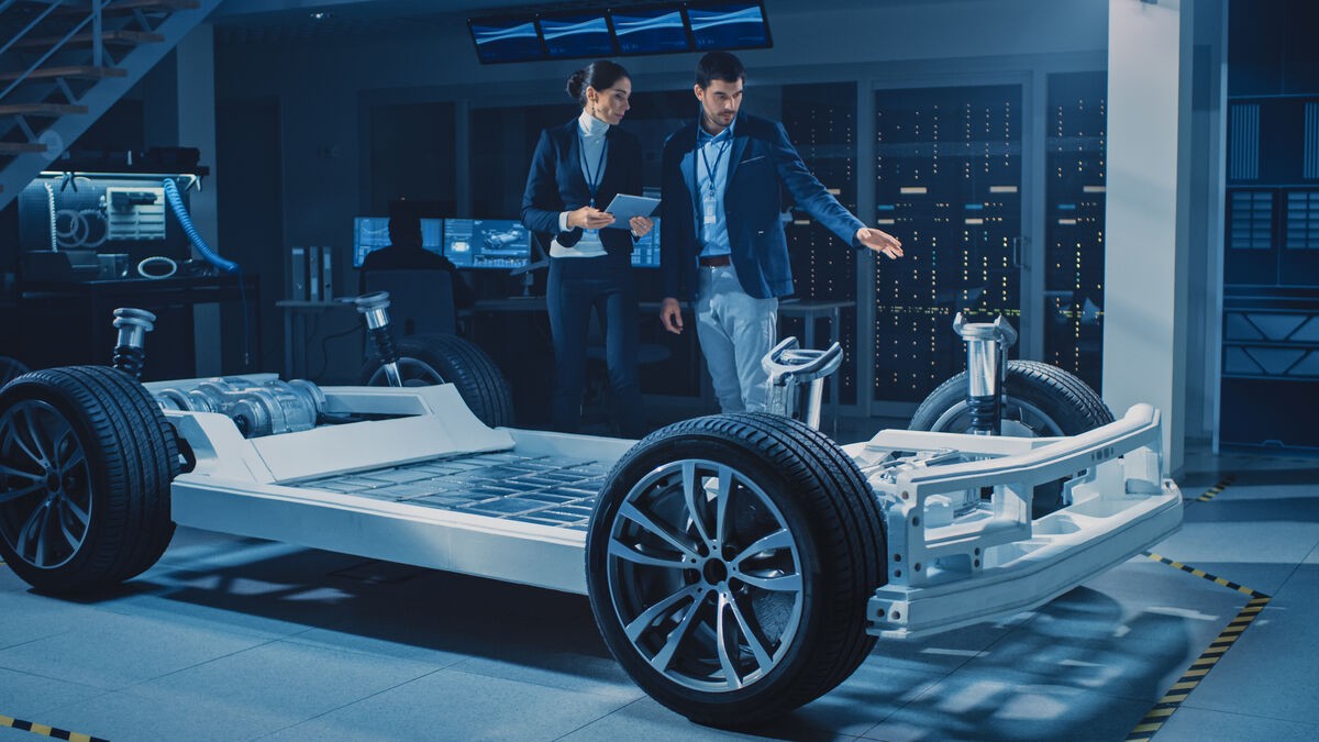 Defining the Crucial Differences Between a Virtual Twin and Digital Twin Defining the Crucial Differences Between a Virtual Twin and Digital Twin