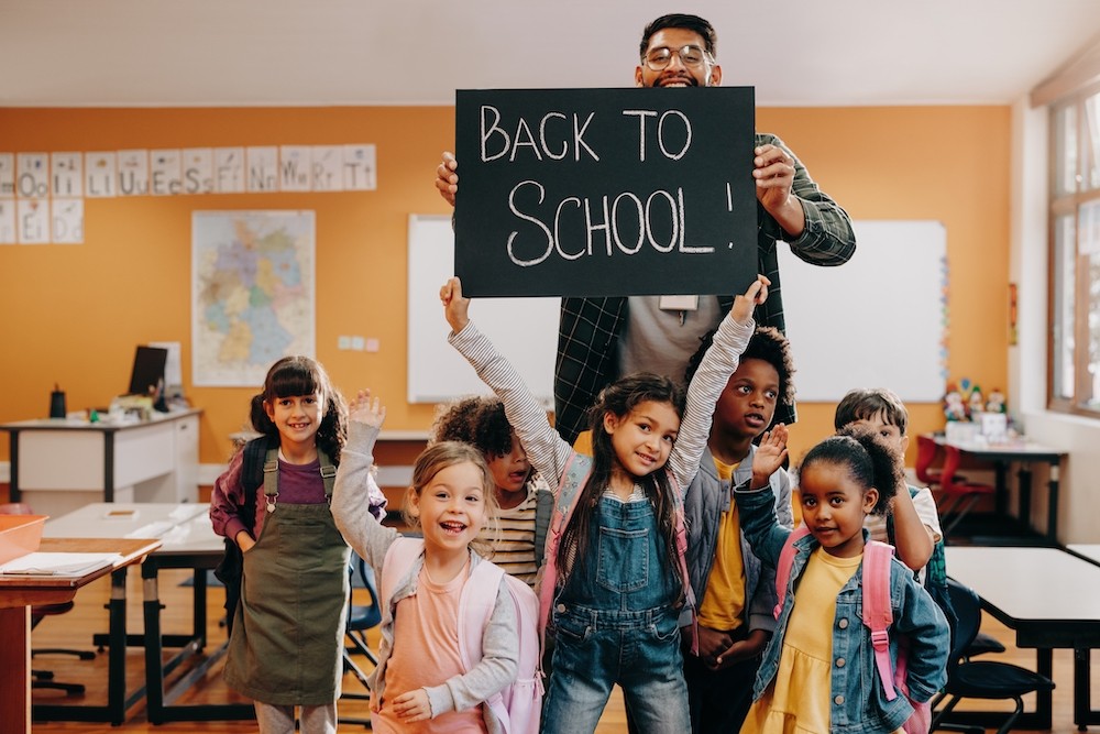 How to Fix the Missing Piece Between ELL and Mainstream Teachers How to Fix the Missing Piece Between ELL and Mainstream Teachers