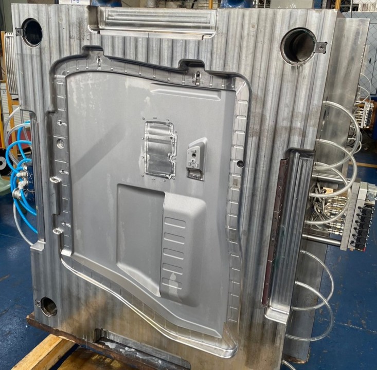 7 Critical Mistakes to Avoid in Plastic Injection Molding 7 Critical Mistakes to Avoid in Plastic Injection Molding