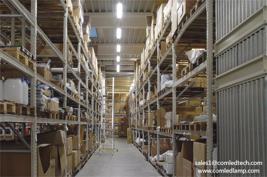How to properly wire triproof LED Batten lights? How to properly wire triproof LED Batten lights?