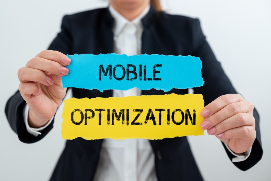 Mobile Optimization by Channel: Key Tips for Reaching Your Customers Mobile Optimization by Channel: Key Tips for Reaching Your Customers