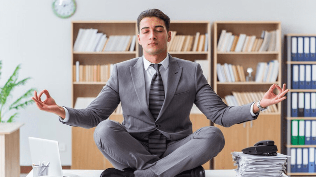 The CEO's Dilemma: Navigating the 24/7 Tightrope of Work-Life Balance The CEO's Dilemma: Navigating the 24/7 Tightrope of Work-Life Balance