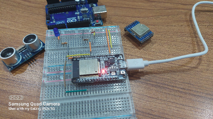 3. Analog Input with ESP32 Using Micro-Python Programming 3. Analog Input with ESP32 Using Micro-Python Programming