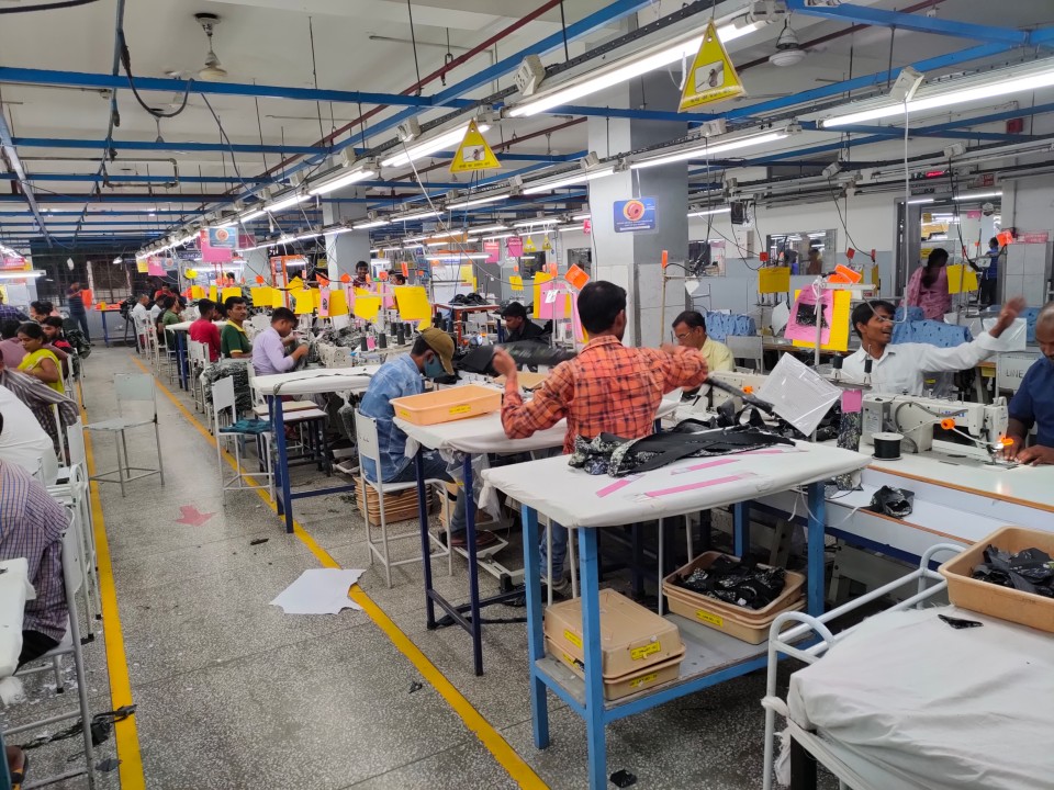 Navigating Challenges: Indian Apparel Manufacturing Industry Navigating Challenges: Indian Apparel Manufacturing Industry