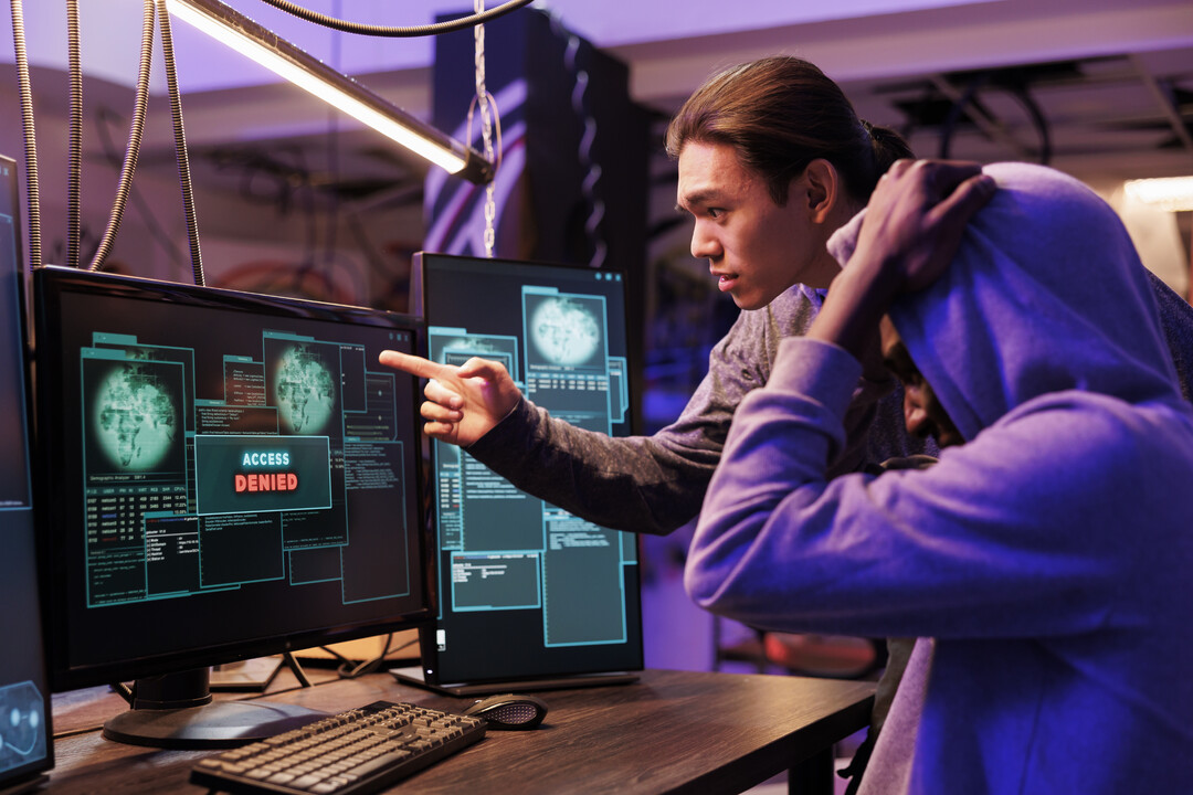 Outsmarting Hackers with Proactive Cybersecurity Services Outsmarting Hackers with Proactive Cybersecurity Services