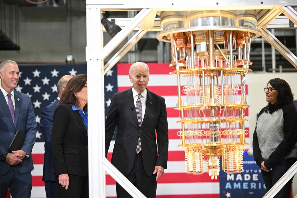 The future challenges for AI: quantum computing, cybersecurity and ... The future challenges for AI: quantum computing, cybersecurity and ...