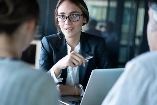 Top 10 Criteria for Selecting the Right Employee Benefits Advisor Top 10 Criteria for Selecting the Right Employee Benefits Advisor