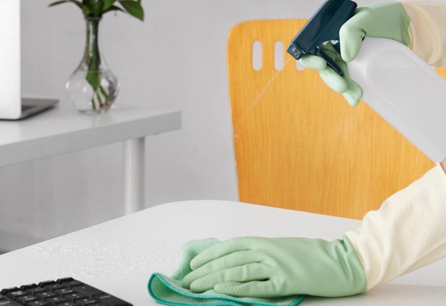Spotlight on Green Cleaning: Sustainable Practices for a Healthy and ... Spotlight on Green Cleaning: Sustainable Practices for a Healthy and ...