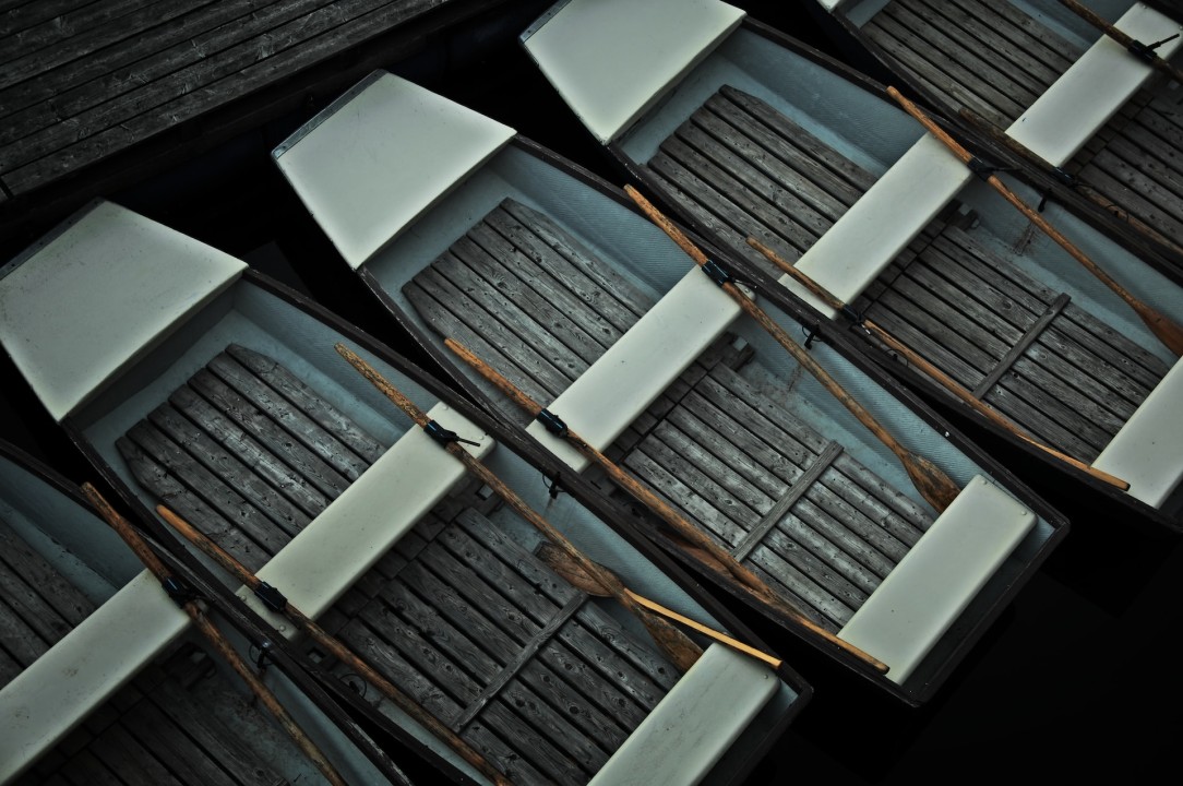 Parallelize tasks in Node.js Parallelize tasks in Node.js
