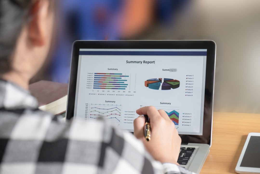Pioneering Holistic Success: Redefining Corporate Metrics in the ... Pioneering Holistic Success: Redefining Corporate Metrics in the ...