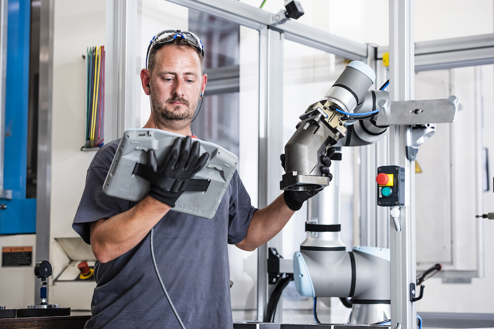 Collaborative Robotics (Cobots) Collaborative Robotics (Cobots)