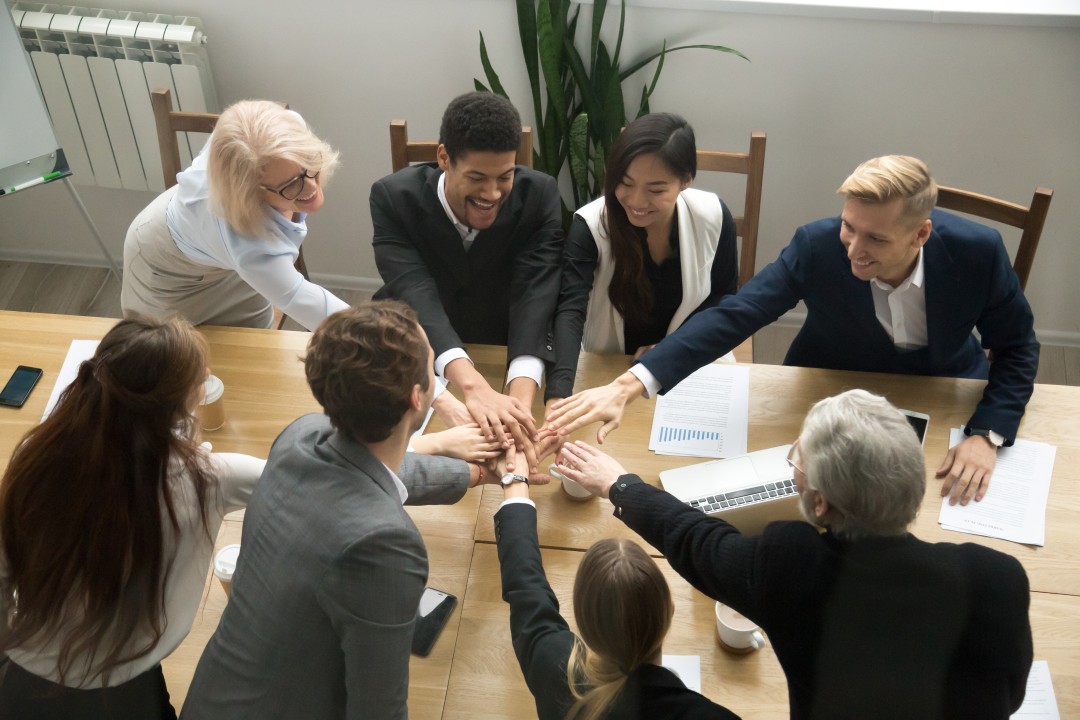 The Link Between Employee Engagement and Corporate Culture The Link Between Employee Engagement and Corporate Culture