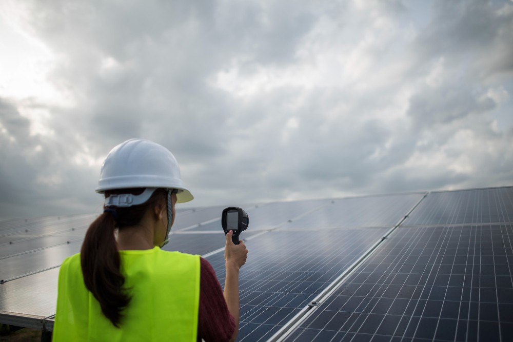 Solar Efficiency with Cutting-Edge Tracking Systems Solar Efficiency with Cutting-Edge Tracking Systems