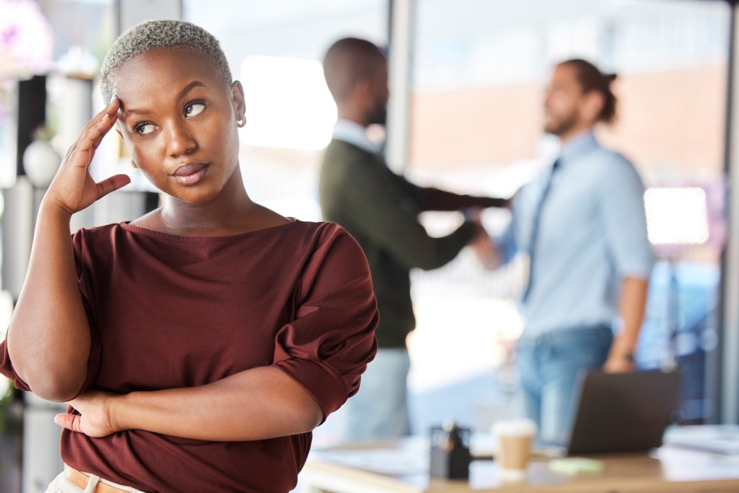 Navigating the Gray Area: Investigating Microaggressions in the Workplace Navigating the Gray Area: Investigating Microaggressions in the Workplace