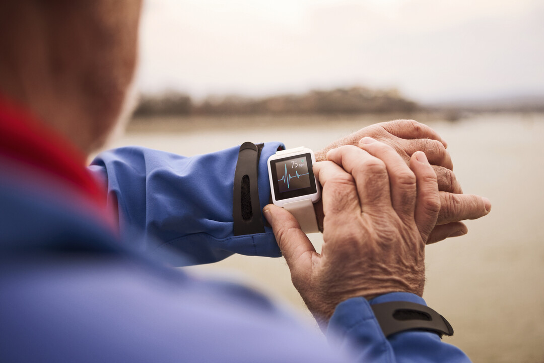 Holter Monitor vs. Wearable Device: Which is More Beneficial in ... Holter Monitor vs. Wearable Device: Which is More Beneficial in ...