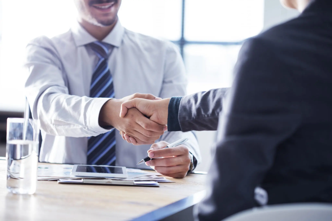Navigating the Talent War: Hiring Strategies for SaaS Startups Navigating the Talent War: Hiring Strategies for SaaS Startups