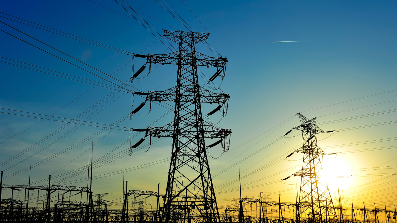 Unlocking Energy Efficiency - Tackling Distribution and Transmission ... Unlocking Energy Efficiency - Tackling Distribution and Transmission ...