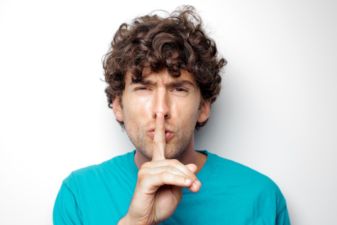 6 Situations in Which You Should Always Remain Silent 6 Situations in Which You Should Always Remain Silent