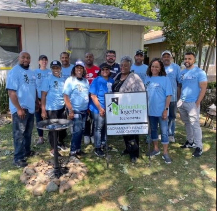 Five Ways You Can Make A Positive Impact in Your Community Five Ways You Can Make A Positive Impact in Your Community
