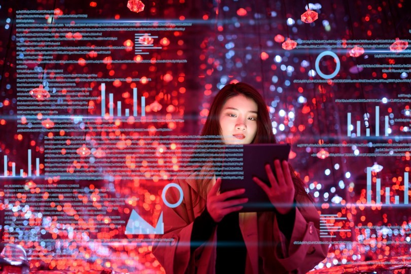Optimizing Customer Acquisition: Blending AI and Human Touch Optimizing Customer Acquisition: Blending AI and Human Touch