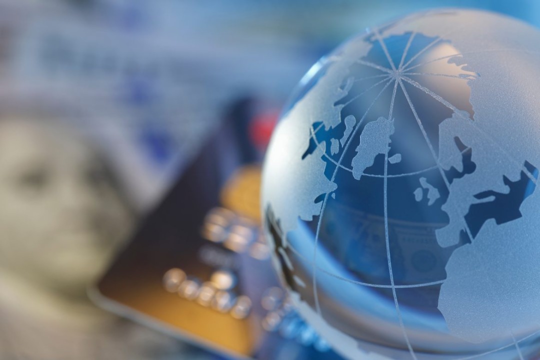 Navigating Cross-Border Regulatory Compliance in Payments Navigating Cross-Border Regulatory Compliance in Payments