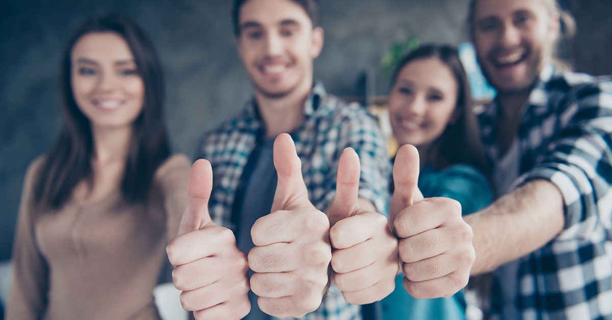 4 Reasons to Invest in Employee Referrals 4 Reasons to Invest in Employee Referrals