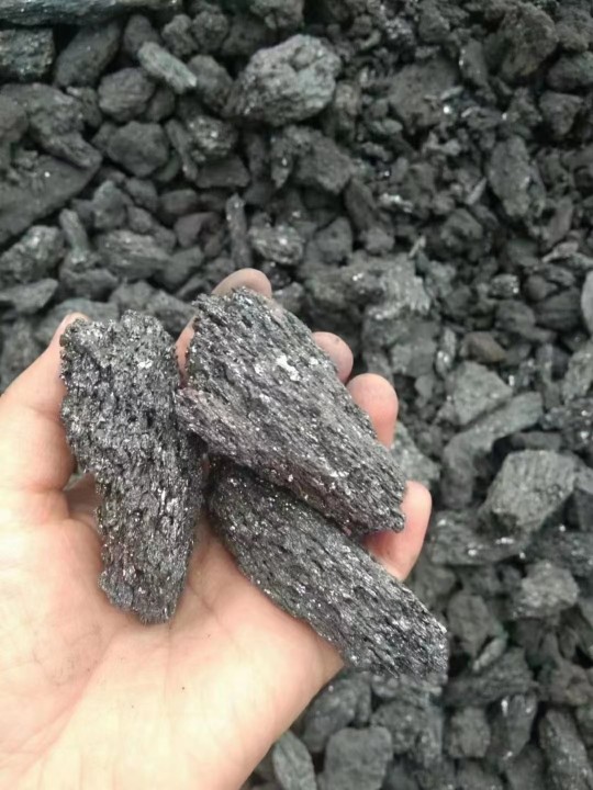 The role of silicon carbide in steelmaking and casting The role of silicon carbide in steelmaking and casting