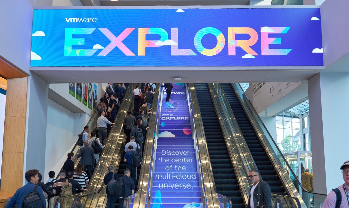 Celebrating Success: Reflections on VMware Explore 2023 Singapore and a ... Celebrating Success: Reflections on VMware Explore 2023 Singapore and a ...