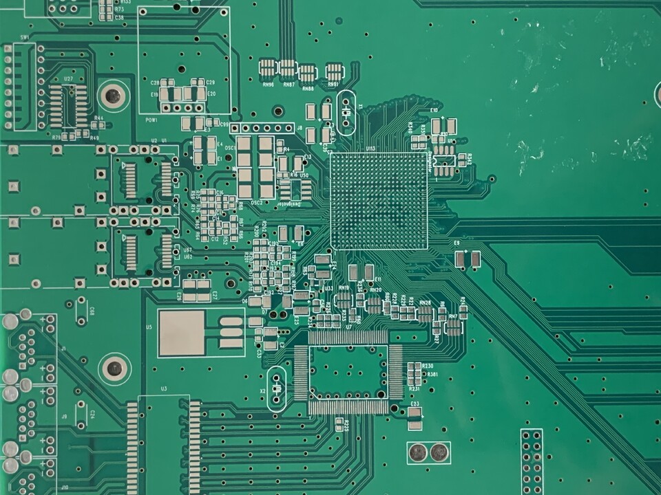 PCB material selection and performance comparison PCB material selection and performance comparison
