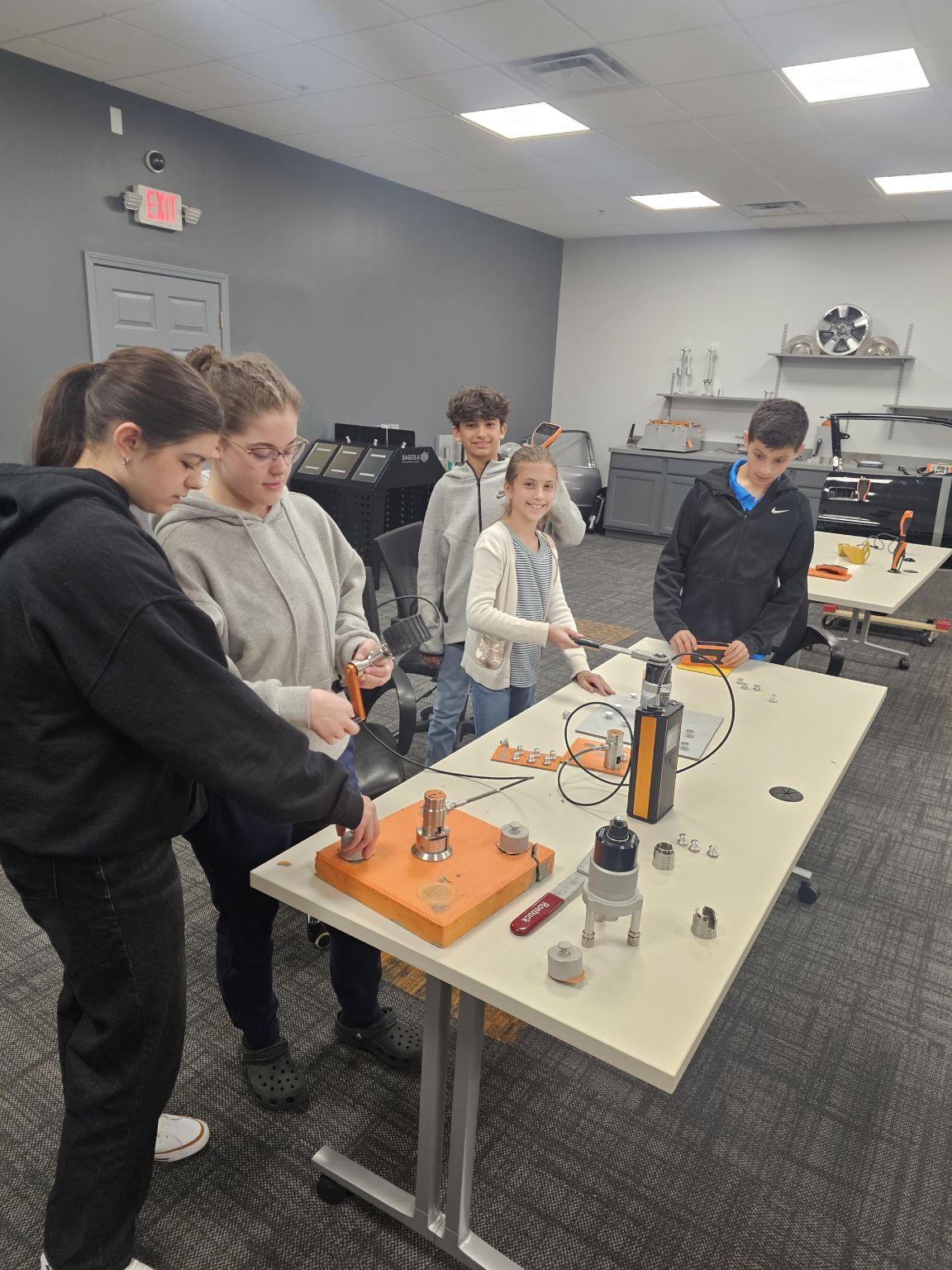 Chris Buyle, AMPP CIP-3, SFSI on LinkedIn: Love it! Train 'em up and ... Chris Buyle, AMPP CIP-3, SFSI on LinkedIn: Love it! Train 'em up and ...