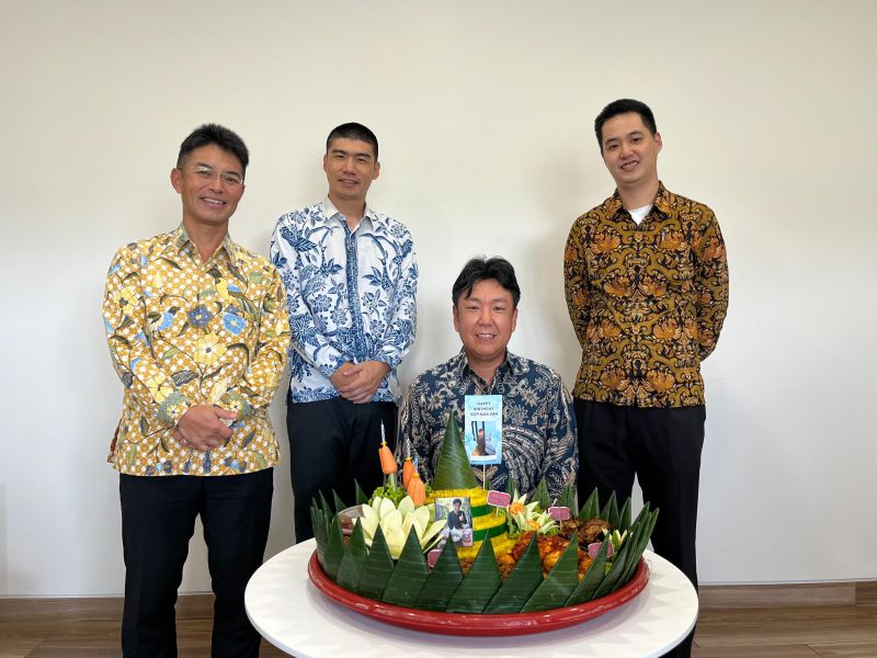 Jenin Hasan Baesyir on LinkedIn: Selamat bertambah umur Koyama San 🧁 ... Jenin Hasan Baesyir on LinkedIn: Selamat bertambah umur Koyama San 🧁 ...