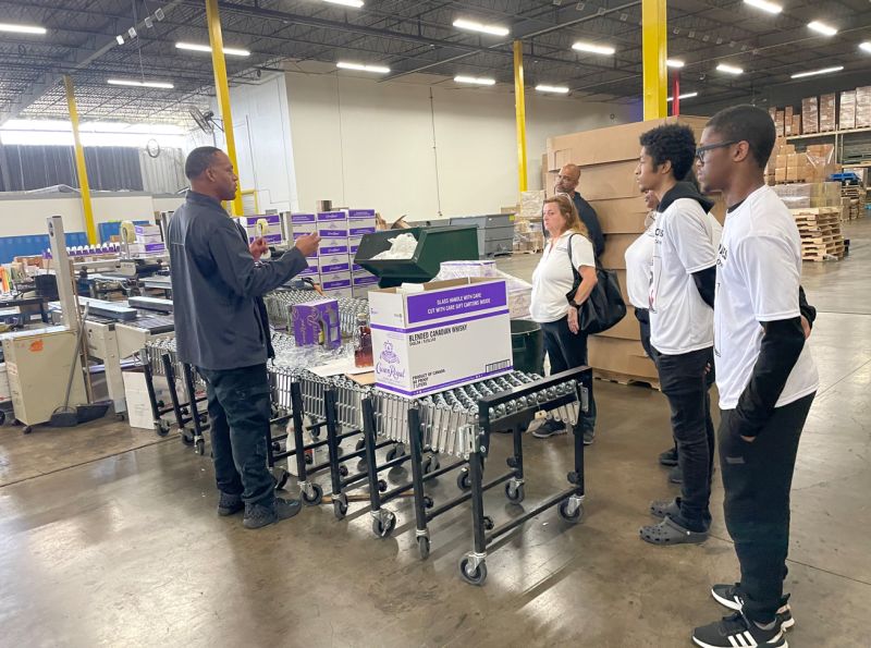 Evans Distribution Systems on LinkedIn: #futureleaders #3pl #evans Evans Distribution Systems on LinkedIn: #futureleaders #3pl #evans