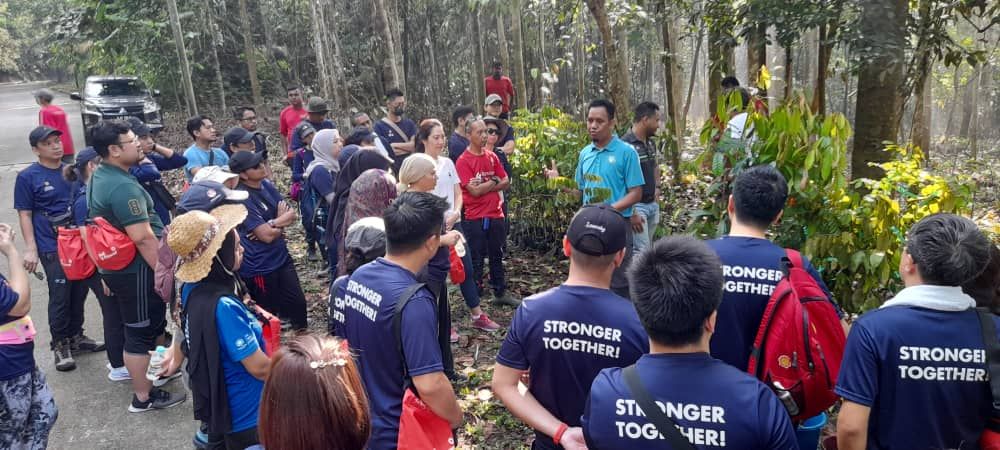 Centre for Industrial Relation and Network (CiRNeT), Universiti Putra ... Centre for Industrial Relation and Network (CiRNeT), Universiti Putra ...
