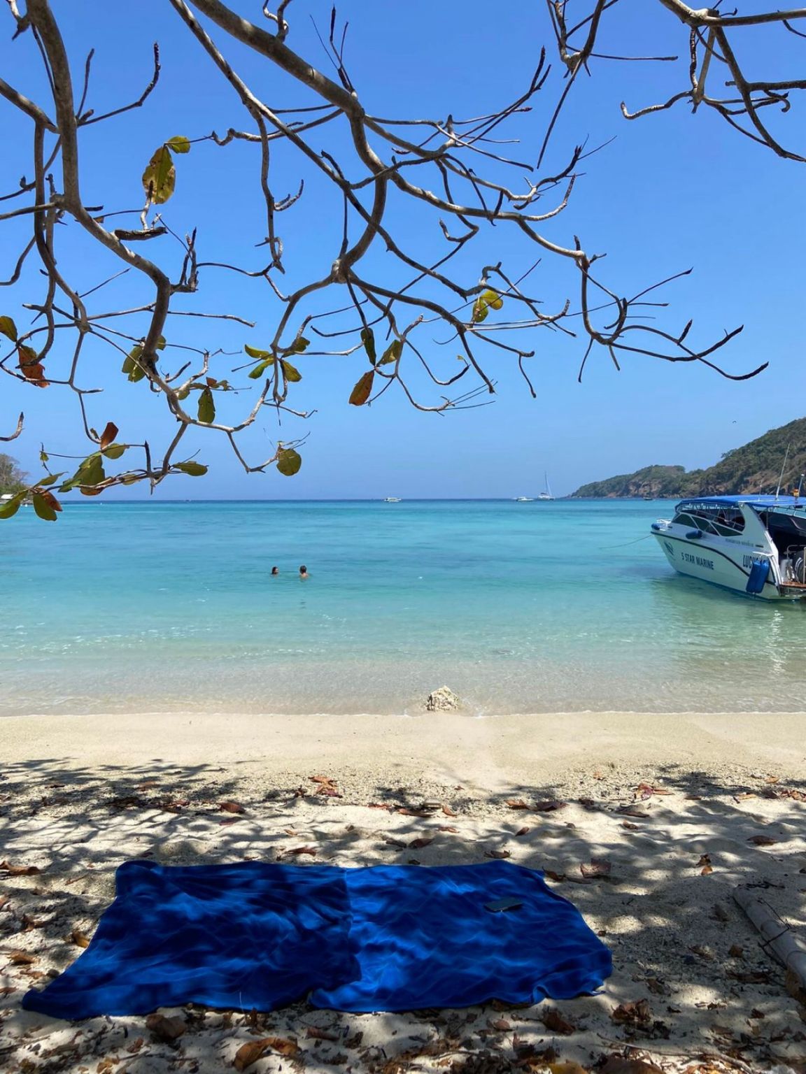 Shaun Stenning on LinkedIn: Guide Sun has pulled up at Loh Lana Bay in ... Shaun Stenning on LinkedIn: Guide Sun has pulled up at Loh Lana Bay in ...