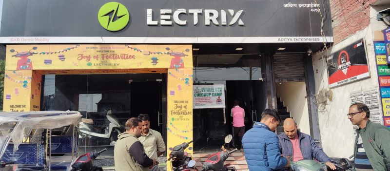 Arpit Verma on LinkedIn: #lectrix #servicecamp #electric # ... Arpit Verma on LinkedIn: #lectrix #servicecamp #electric # ...